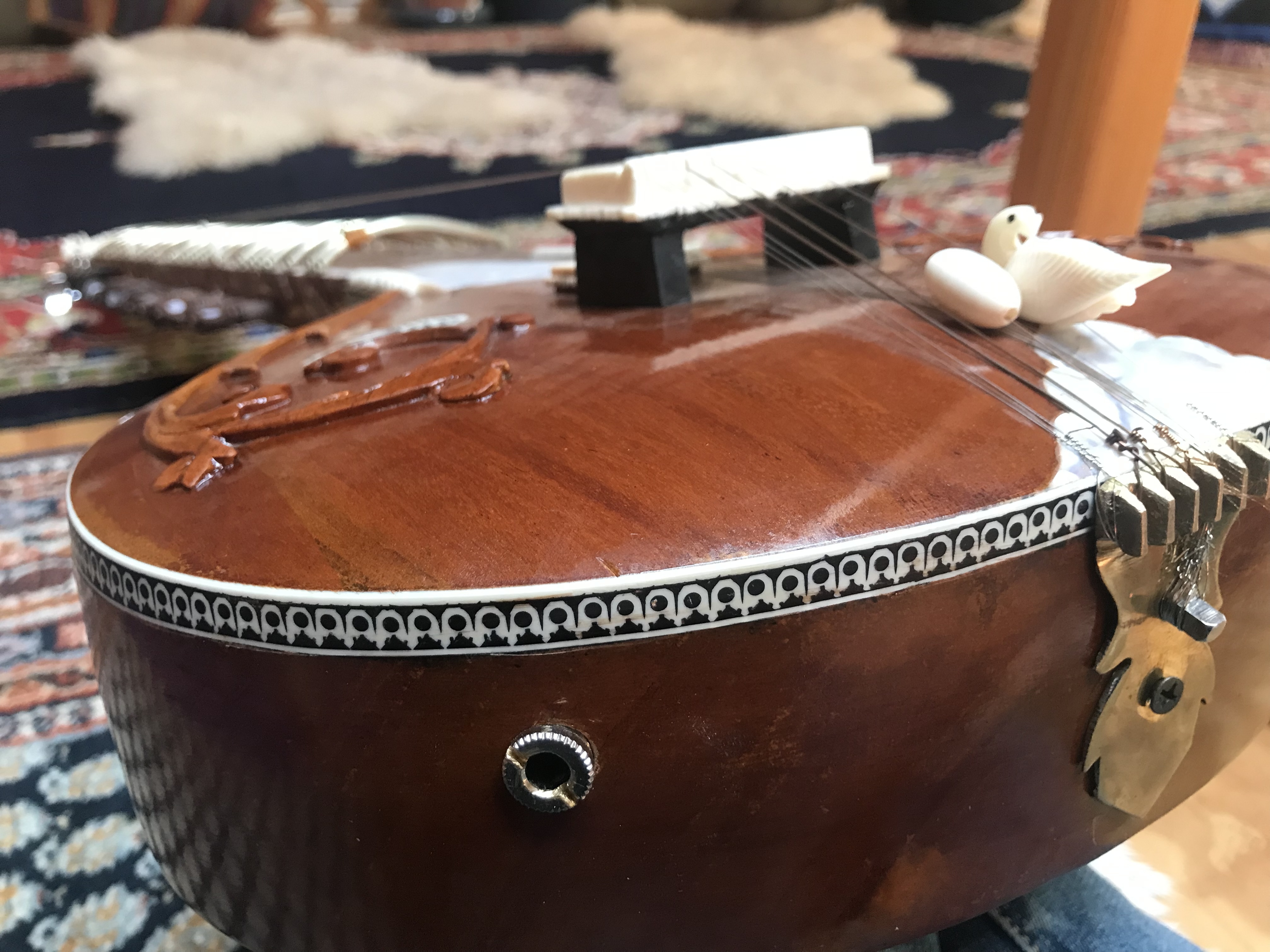 New Studio sitar full scale - Toss Levy